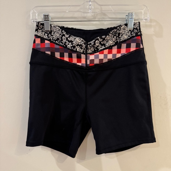 Free People | Shorts | Black And Red Bike Shorts With Bold Patterns ...